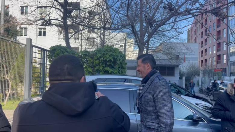 Ish-kreu i ARRSH-së, Dashamir Xhika paraqitet në SPAK - Ditar.al