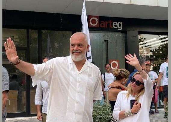 "Ping Pongu" me emigrantët/ A po dështon marrëveshja Itali-Shqipëri ...