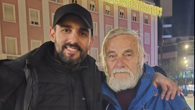 Viktor Zhusti nxjerr blof Lapajn: Eh mor LLAPA! Më kërkove foto private ...